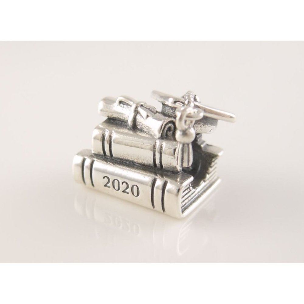 Graduation Cap Books Scroll 2020 Genuine Pandora Char… - Gem